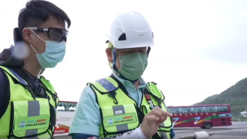 gfdfgdfg | 無人機男孩